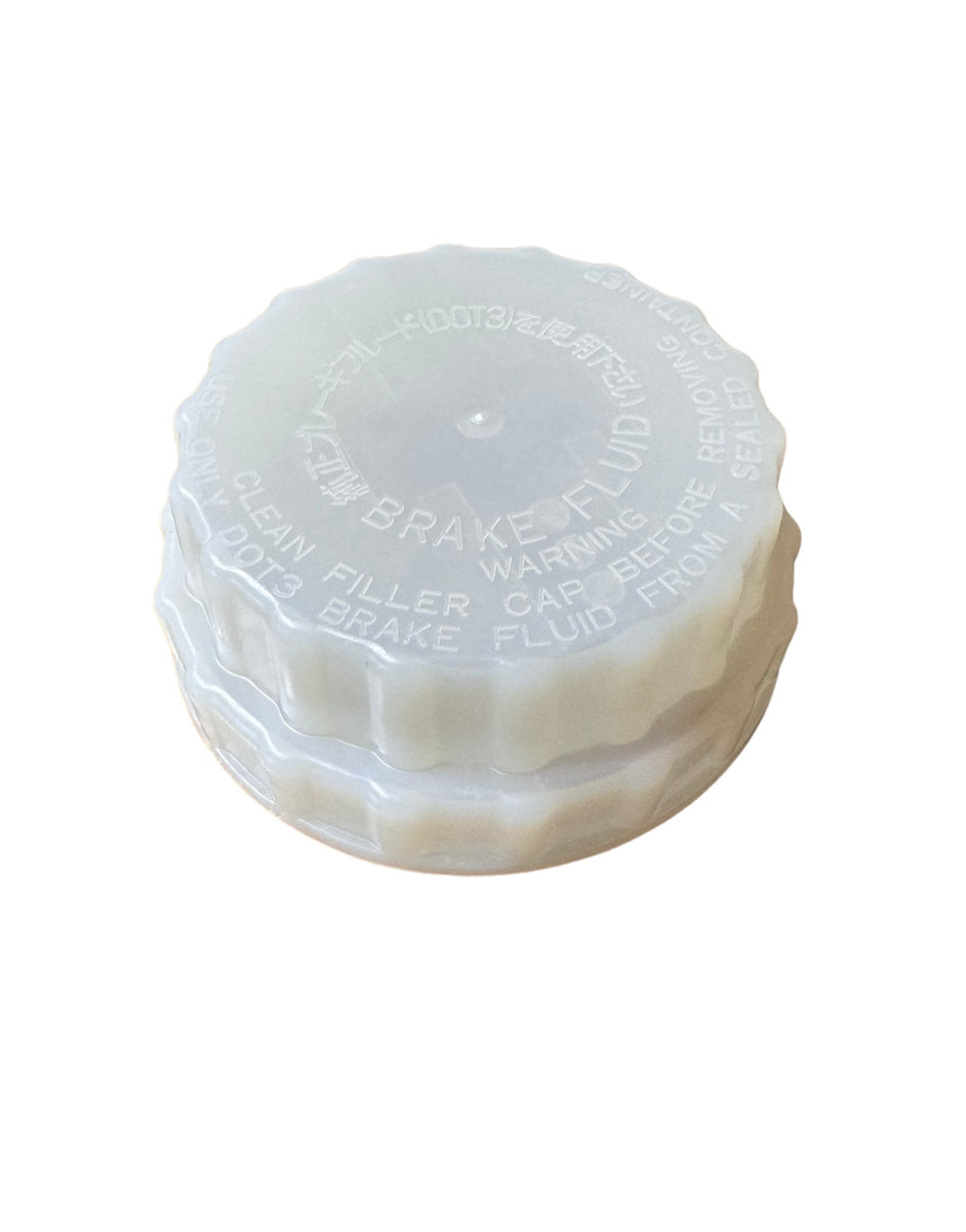 Fuso Mitsubishi brake cyclinder cap – Complete Maintenance Services