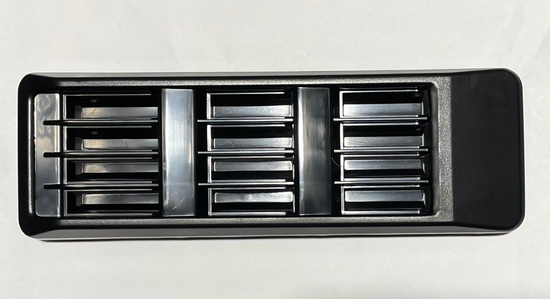 Genuine Toyota Louver, Quarter Ventilation , RH/LH for Toyota LandCrui ...