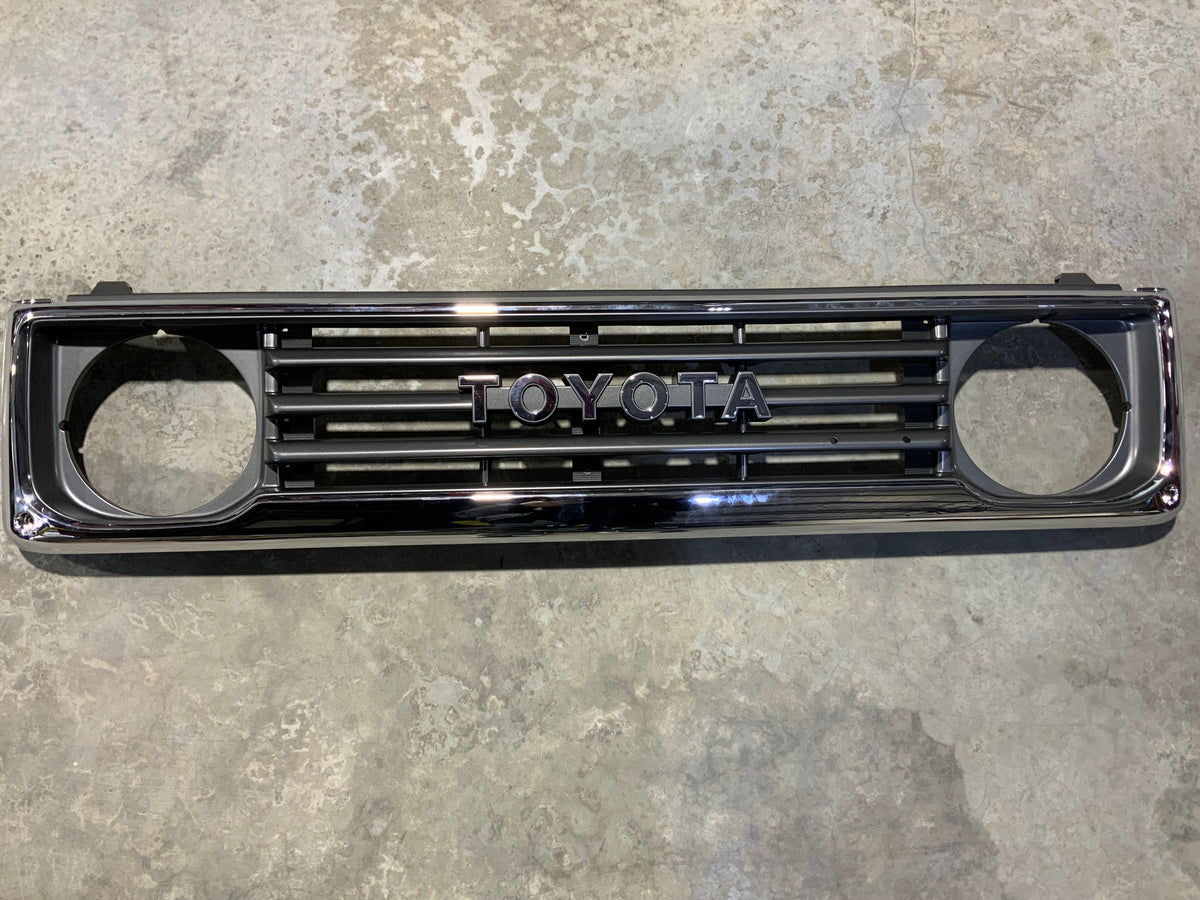 Genuine Toyota LandCruiser Radiator Grille – Complete Maintenance Services